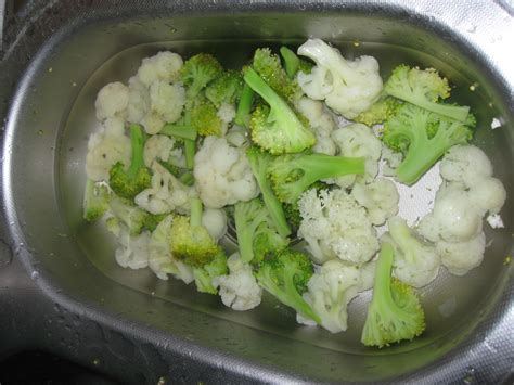 Sote De Brocoli Si Conopida Cu Usturoi ~ Vladu Bucataru Retete Rapide