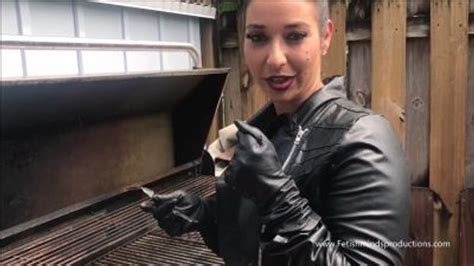 Leather Bbq Jerkoff Pov Wmv Fetishmindsproductions