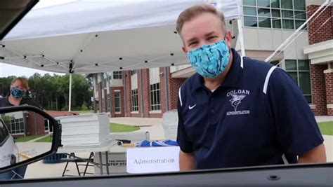 Charles J Colgan Sr High School Freshman Class Drive Thru Orientation