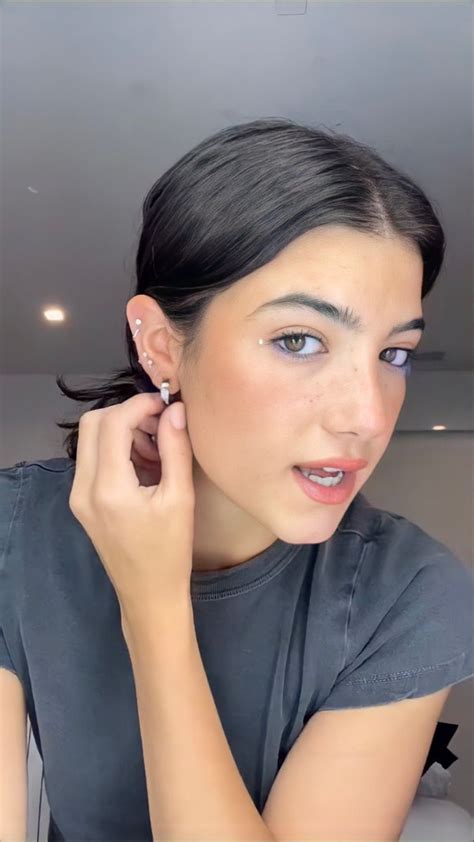 Via Tiktok Baddie Hairstyles Pretty Face Charlie Shoe Bag Rare Icon Princess Hair Styles