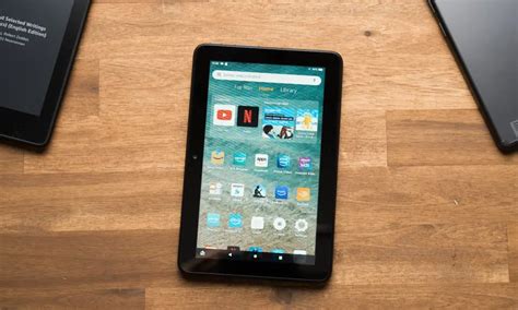 Amazon Fire 7 2022 Review Better Than The Lenovo Tab M7