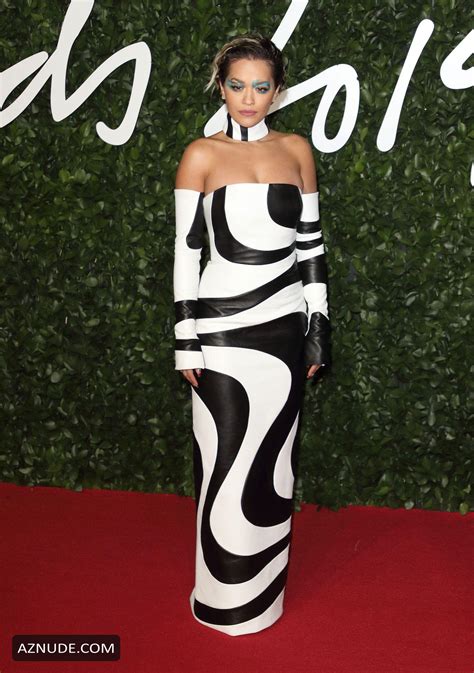 Rita Ora Photographed On The Red Carpet Of The Fashion Awards 2019 At
