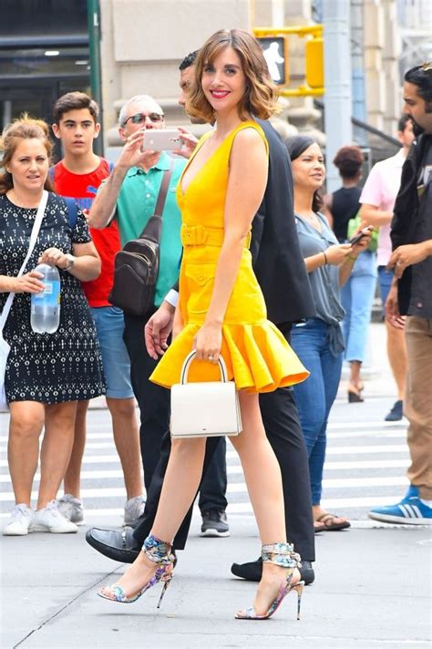 Alison Brie Betty Gilpin Sexy At Glow Premiere In Nyc The Fappening