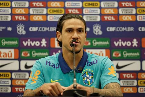 Pedro Do Flamengo Sofre Grave Lesão No Joelho Em Treino Da Seleção