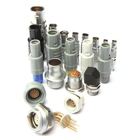 96hr Medical Connectors Push Pull Self Latching Connector 5000 Cycles