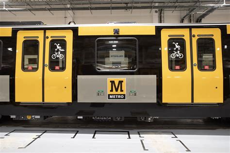 Tyne And Wear Metro Receives First New Class 555 Train