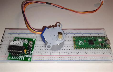 stepper motor with raspberry pi pico 28byj 48 and uln2003 wiring and