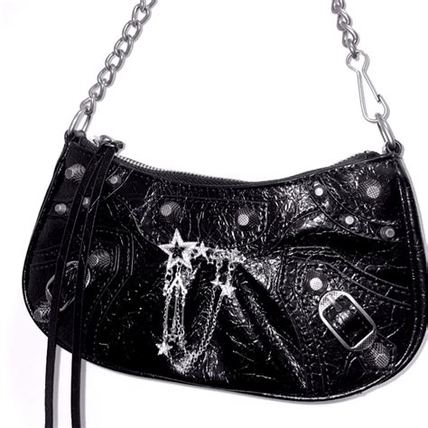 Star Brooch 별 스타 브로치 체인 레이어드 가방 자켓 소품 Y2k 키치 하이틴 스트릿 힙 유니크 에이블리