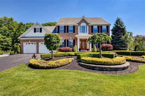 20 Wildflower Ct Manalapan Nj 07726 Trulia