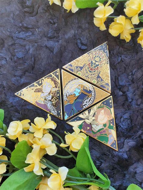 Zelda Twilight Princess Triforce Enamel Pins Etsy
