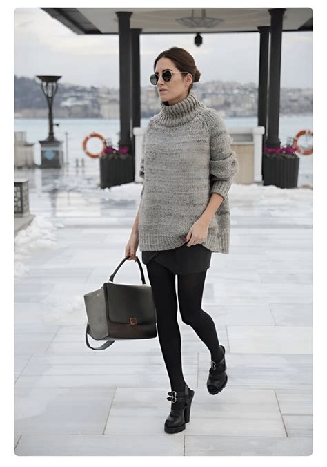 Unveiling 10 Perfect Shirts To Wear With Leggings