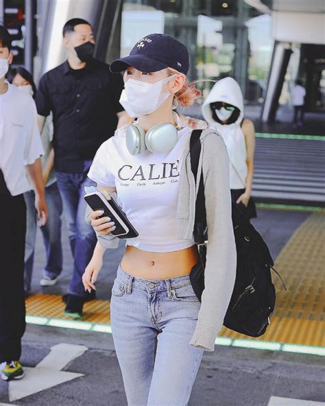 개미허리 배꼽티 미연