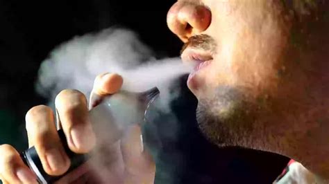 Uk Vapers Given Three Week Warning Before New Laws Come Into Force