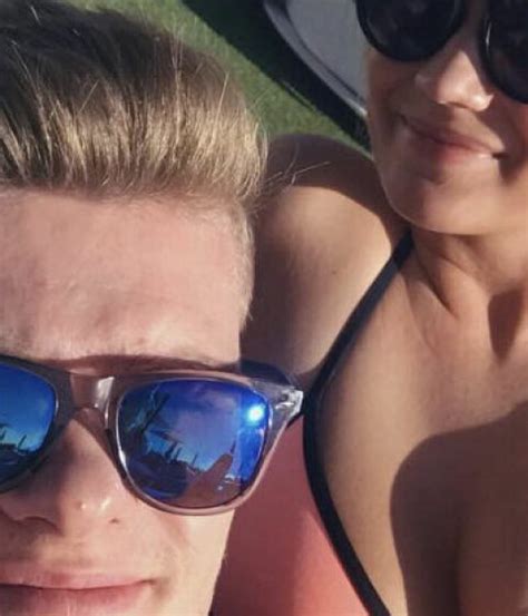 en undersøgelse af virkningerne af kunstig intelligens på samfundet