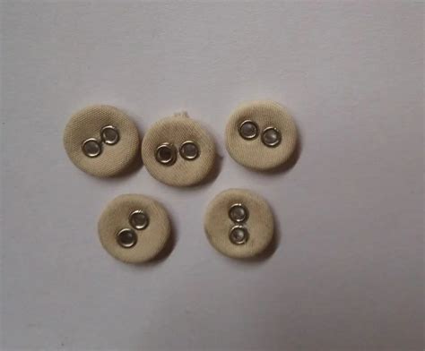 Peach Aluminium Mold Button At ₹ 0 45 Piece Aluminium Buttons In New