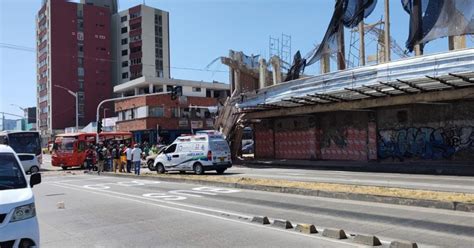 Viejo Edificio En Barranquilla Colapsó Y Vecinos Se Quedaron Sin Luz