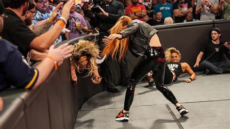 Wwe Women 🌞 Trish Stratus With Zoey Stark Vs Raquel