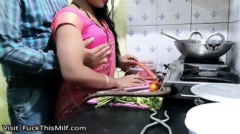 Ghar Me Kam Karane Wali Maid Ko Malik Ne Choda Ko Ko Eporner