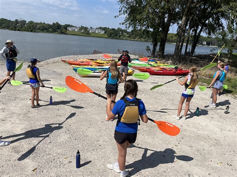 2023 24 8th Grade Kayak Saint Rose School