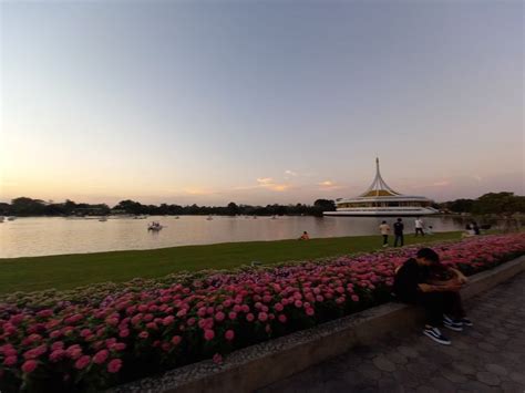 รูป สวนหลวง ร 9
