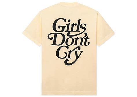 Girls Dont Cry Gdc Logo Ss T Shirt Cream Fw22 Us