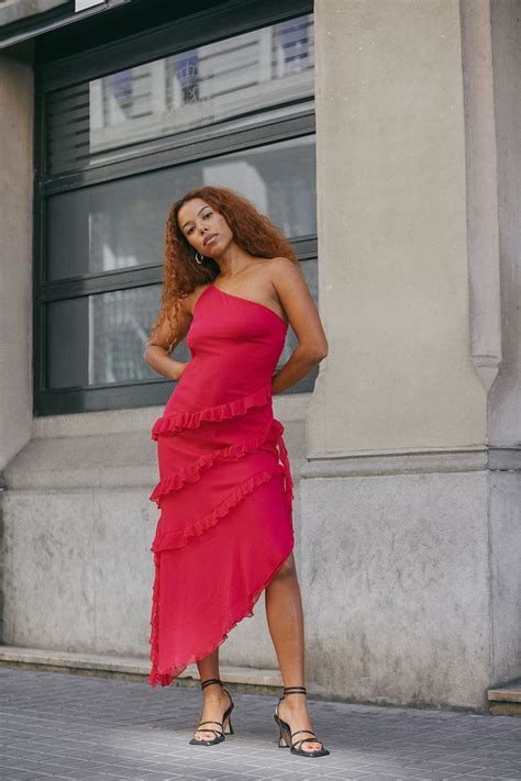 Ruffle Chiffon Midi Dress Pink Na Kd