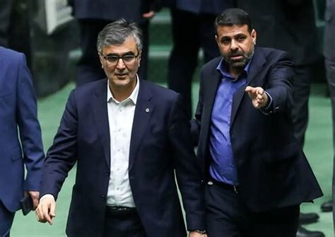 حضور فرزین، رئیس کل بانک مرکزی در مجلس برای توضیح درباره وام‌های