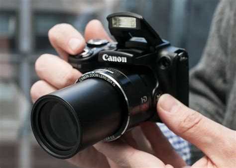 Canon PowerShot SX500 IS review: Small, light budget camera with big ...