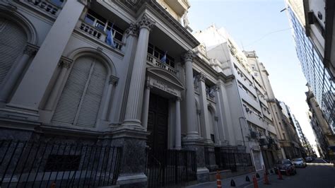 El Banco Central Volvió A Bajar La Tasa De Interés De Los Plazos Fijos