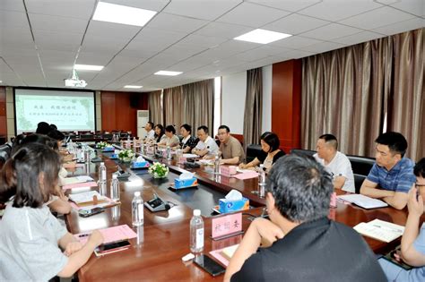学校召开2024届毕业生座谈会 成都医学院学生工作部