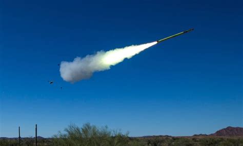 Javelinden Stinger Füzesi Atışı Savunmasanayist