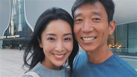 隋棠結婚10週年！深夜獨走暗巷 老公驚喜現身暖喊：不能讓妳一個人