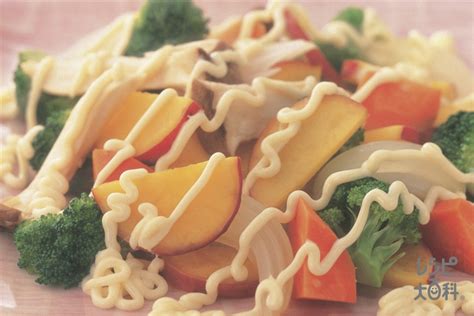 さつまいもとエリンギのコンソメマヨネーズサラダのレシピ・作り方・献立｜レシピ大百科（レシピ・料理）｜【味の素パーク】 さつまいもやエリンギ