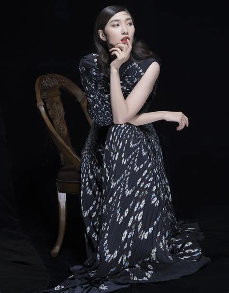 李嘉颐演员作品个人资料简历生日留言 酷乐米