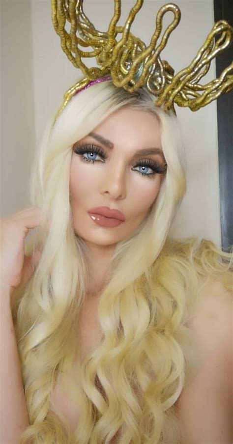 ميريام كلينك تكشف عن صورة من اجدد Celebrities News