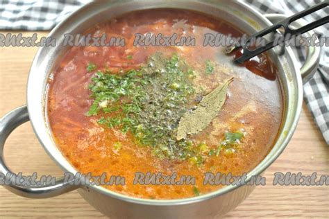 Борщ с квашеной капустой и курицей 11 фото в рецепте