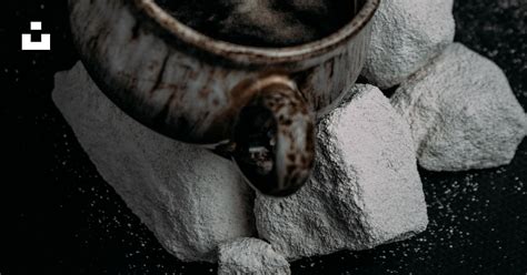 테이블에 더러운 접시 사진 Unsplash의 무료 회색 이미지