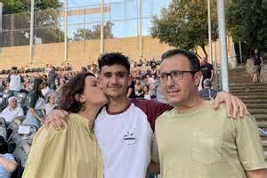 חביב הזקנות משפחת הלוחם שנפל בעזה במחוות הנצחה נוגעת ללב ישראל היום