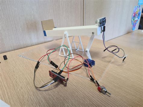 Automatic Balancing Device Using Pic16f13145 And The Clb Configurable Logic Block Maker Pro