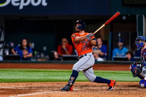 4 5 Altuve Pega Jonrón De 3 Carreras Y Coloca A Astros A Un Triunfo De
