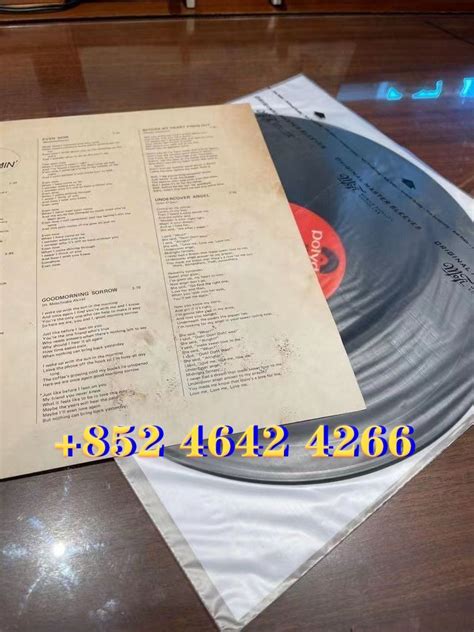 【專業收購唱片】收80 90年代中文cd唱片 黑膠唱片 錄音帶 卡式帶 興趣及遊戲 音樂樂器 And 配件 音樂與媒體 黑膠碟