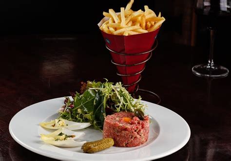 Steak tartare descomplicado Estadão