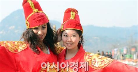 포토 한복 예쁘네요