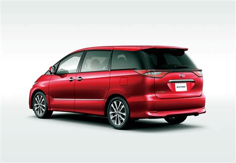 發表超過十年不改款，Toyota Previa 成為車壇長青樹的原因 - CarStuff 人車事