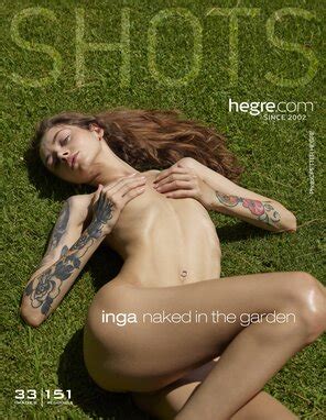 nga Naked In The Garden inga naked in the garden poster Foto Pornô