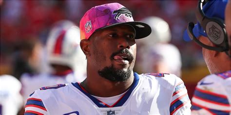 Buffalo Bills Von Miller Hints At When Hell Be Ready Following Acl