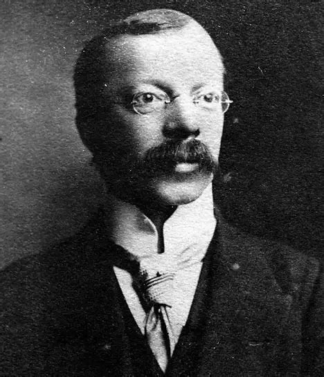 Dr Hawley Harvey Crippen Photos Murderpedia The Encyclopedia Of
