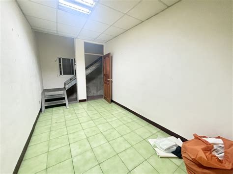 桃園市中壢區龍川三街透天厝向陽團隊專任近體育園區孝親房面寬透天 蟀杰 房屋出售 樂屋網