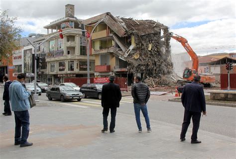 Y K Lan I Merkezini Film Gibi Izlediler Erzincan Haberleri