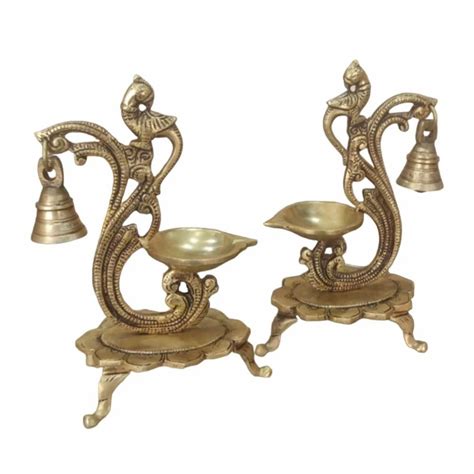 Golden Brass Diya Stand For Puja Size 14 X 76 X 203 Lxwxh At Rs
